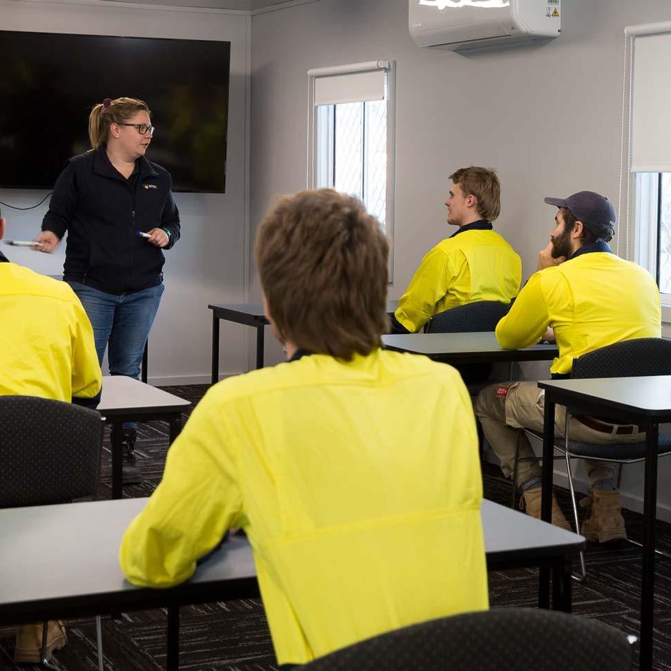 Assisting Learners | Adelaide Training & Employment Centre